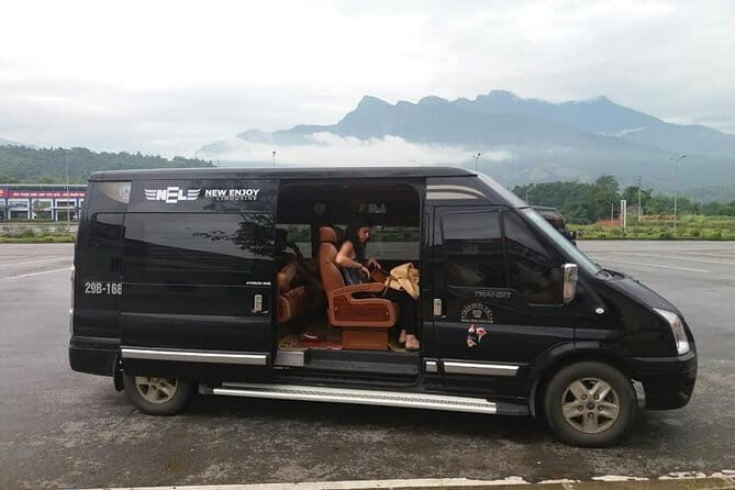 Afternoon limousine D-car 8-seat transfer to Hanoi airport depart from Sapa - The Itinerary & What to Expect