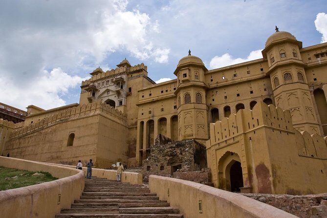 Agra and Jaipur Golden Triangle Private 3-Day Tour from New Delhi - Day 3: Jaipur’s Palaces, Markets, and the Return Journey