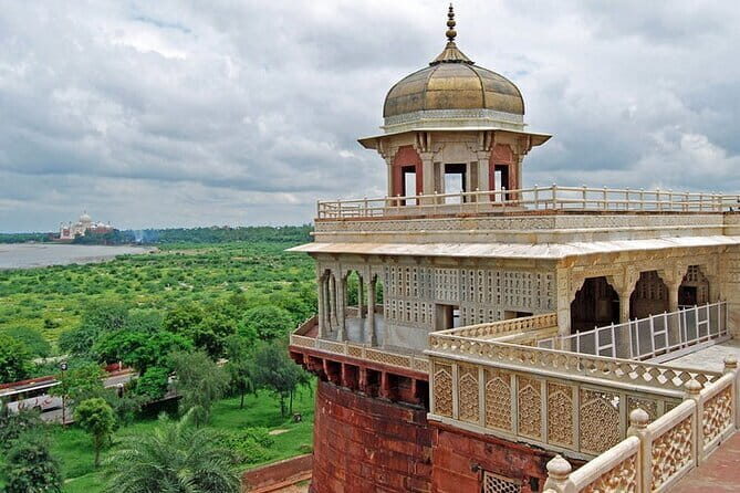 Agra Day Tour from Delhi by Private Car - What Makes This Tour Valuable?