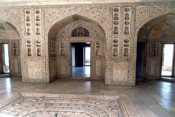 Agra day Tour with Private Taxi & Professional Guide - Ram Bagh: Mughal Gardens and Relaxation