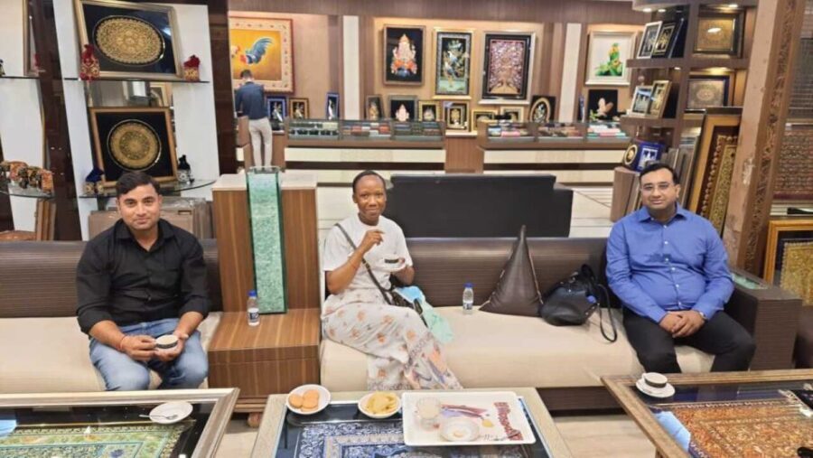 Agra : Private Sunrise & Sunset Tour Of Tajmahal In One Day - Exploring Agra Fort and Itmad-ud-Daulah