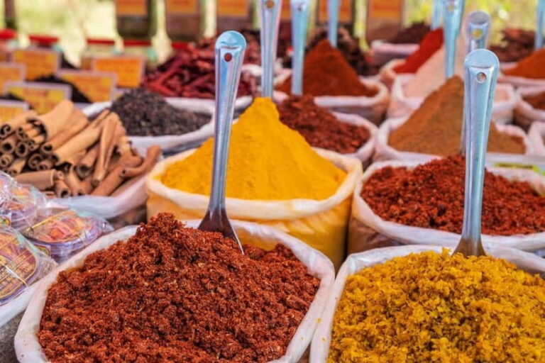 Agra: Sunrise Taj Mahal Tour & Spice Market Experience - Practical Tips for Travelers