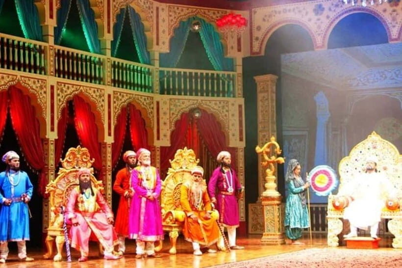 Agra: Taj Mahal Vip tickets with Mohabbat Show in Evening. - Dropoff and Flexibility