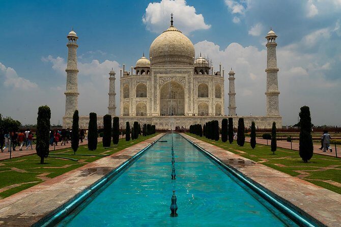 Agra tour from Delhi in First Class Train - The Itinerary Explored: What to Expect at Each Stop