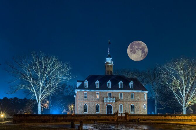 Ale and Apparitions Haunted Pub Crawl - Exploring Williamsburg’s Haunted Landmarks