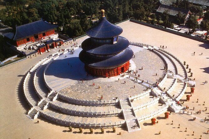 All inclusive 3-Day Boutique Tour: City, Great Wall and more - Day 2: The Great Wall and Olympic Marvels