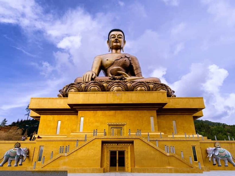 All inclusive 4 days Bhutan Tour: Thimphu & Paro - Day 1: Arrival in Paro and Transfer to Thimphu