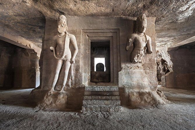 All inclusive Elephanta Caves Guided Tour - Starting Point: Gateway of India to Elephanta