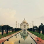 All Inclusive Private Day Trip to Taj Mahal from Delhi - Arriving at the Taj Mahal: First Impressions