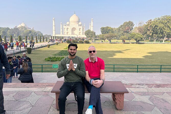 All Inclusive Taj Mahal & Agra Tour by Superfast Train From Delhi - Exploring Agra Fort