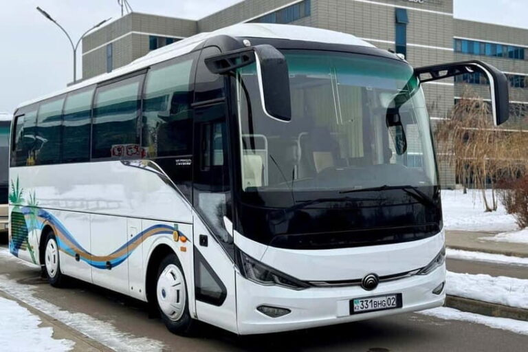 Almaty: Kolsai Kaindy Lakes & Charyn Canyons 2-Day Tour - Food and Accommodation: Authentic and Well-Received