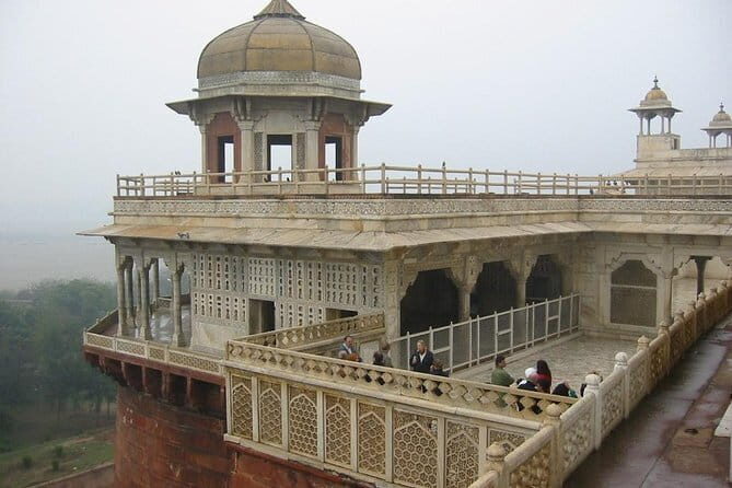 Amazing Agra Short Tour - What Are the Main Highlights of the Tour?