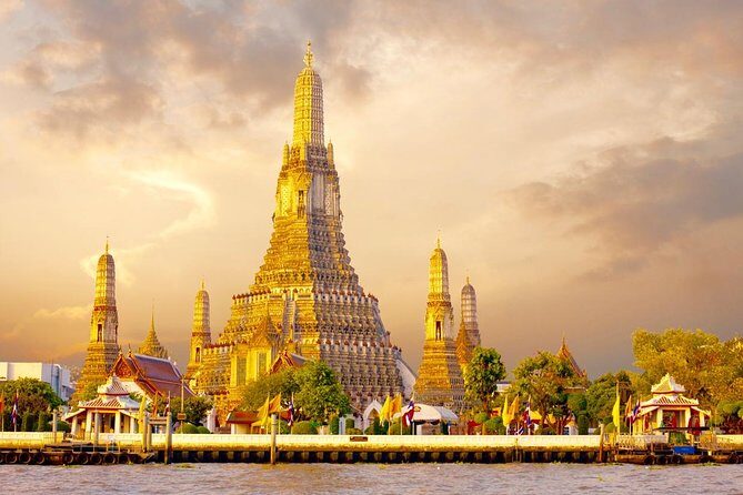 Amazing Bangkok Tour with Grand Palace, Wat Phra Kaew & Wat Arun - The Itinerary in Detail