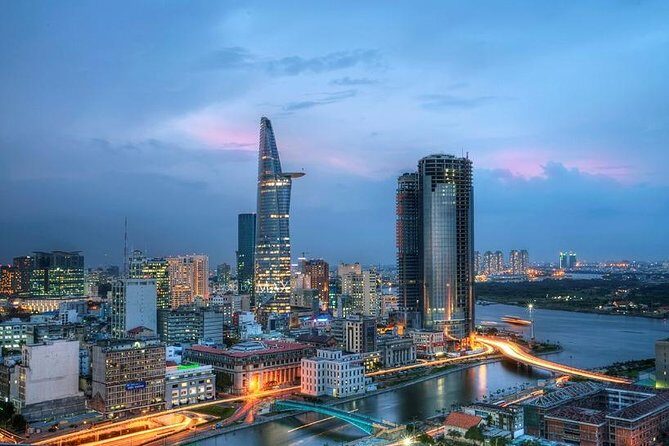 Amazing night with Saigon Skydeck and local beer tasting - Transportation and Duration