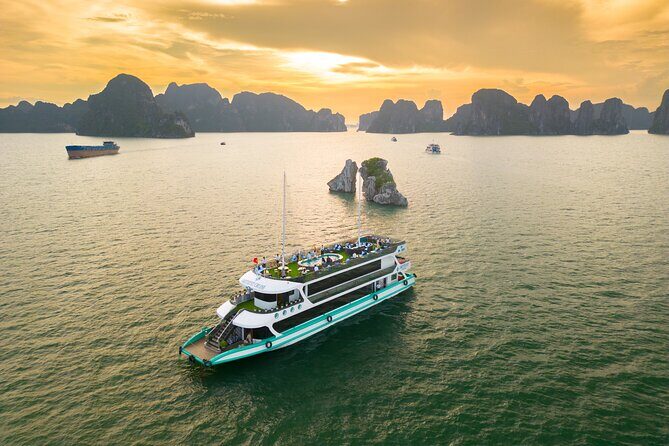 Amethyst Luxury Halong Cruise From Hanoi by Express Luxury Bus - A Deep Dive into the Experience