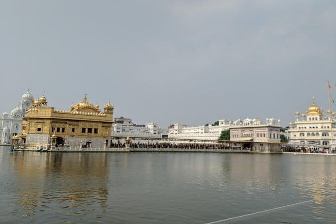 Amritsar: Golden Temple, Jallianwala Bagh & Wagah Border Tour - What Makes This Tour Stand Out