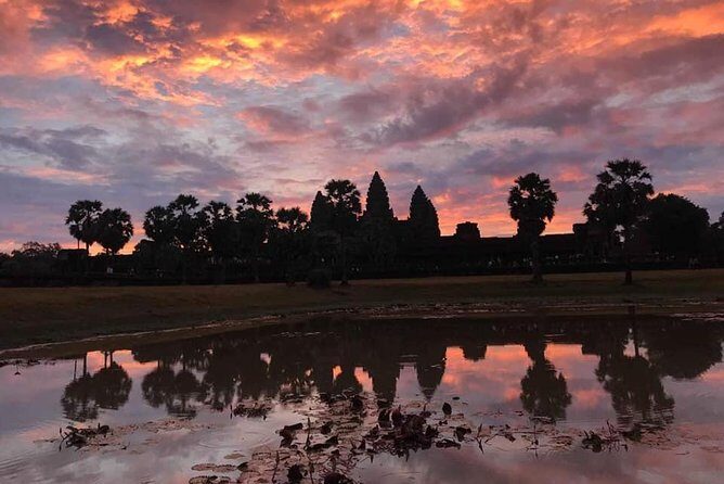 Angkor Wat Sunrise Half Day by Join-in Tour - Transportation and Group Size
