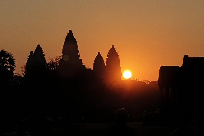 Angkor Wat Sunrise Private Full Day Tour - A Detailed Look at the Itinerary