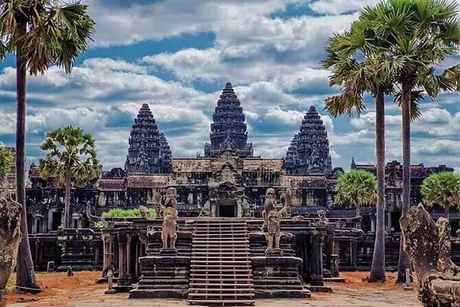 Angkor Wat Sunrise, Ta Promh, Banteay Srei, Bayon Private Tour - A Closer Look at the Itinerary