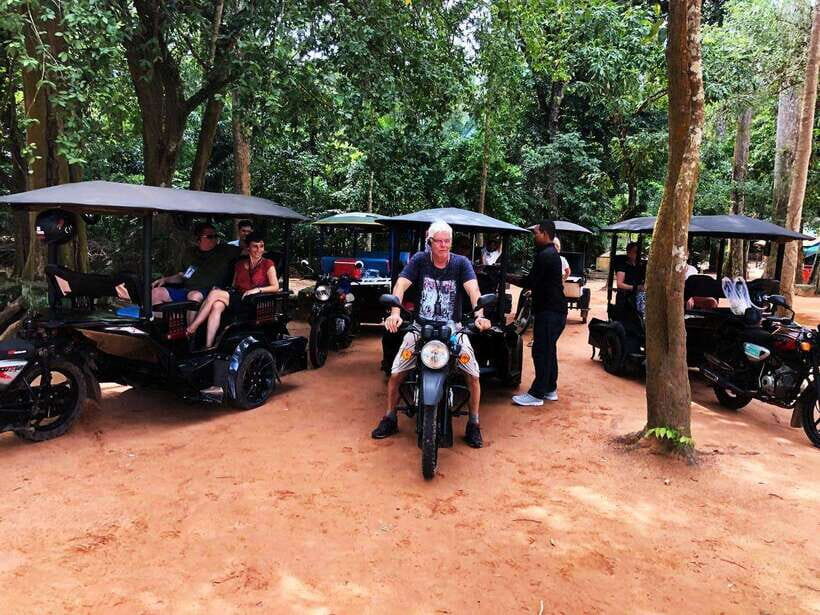 Angkor Wat Tour by Tuk-Tuk with English Speaking Driver - A Closer Look at the Experience