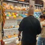 Anime shopping tour in Osaka: figures, Manga, Maid Cafe, Knife - Who Will Love This Tour?