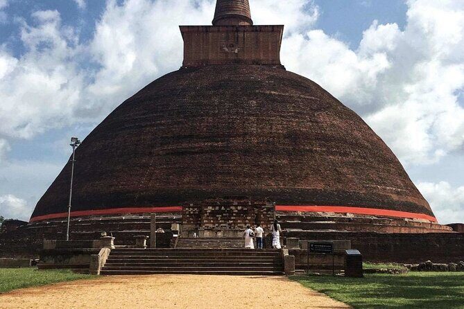 Anuradhapura Day Tour From Sigiriya - FAQs