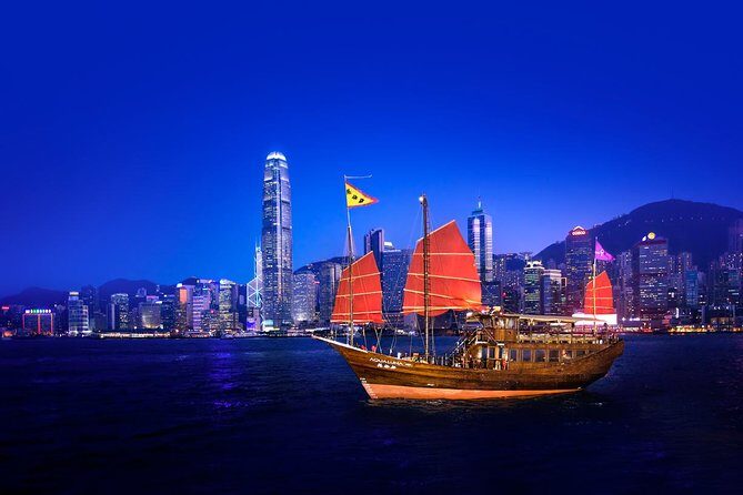 Aqua Luna: Symphony of Lights Cruise in Hong Kong - The Pros and Cons