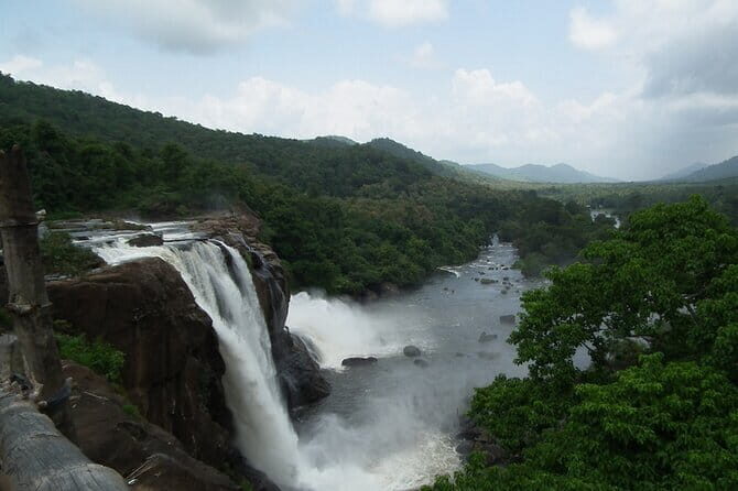 Athirappilly & Vazhachal Waterfalls Private Day Tour from Kochi - What to Expect at Each Waterfall