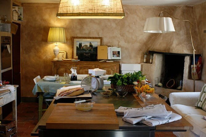 Authentic Culinary Experience in a Tuscan Family Estate - The Sum Up