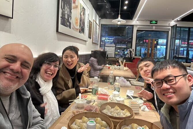 Authentic Shanghai Food Tour with Chi Gua Va - Key Points