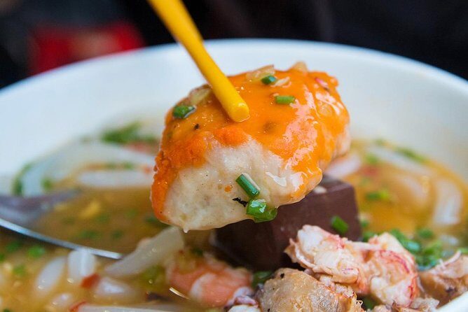 Award-winning Saigon Food Tour with GirlPower Drivers | KissTour - The Food & Cultural Experience