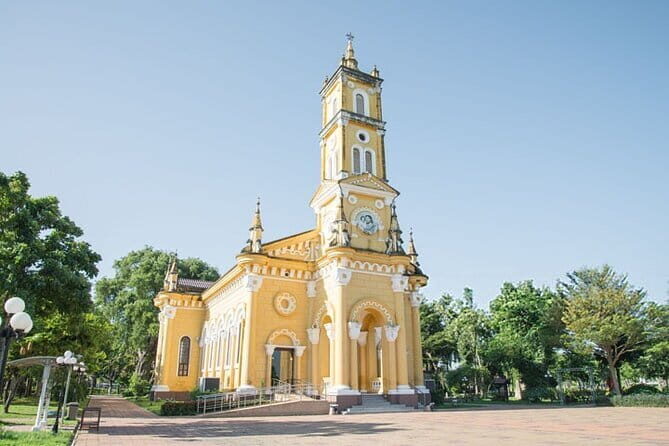 Ayutthaya Temples and Canal Full Day Tour from Bangkok - The Practical Aspects of the Tour