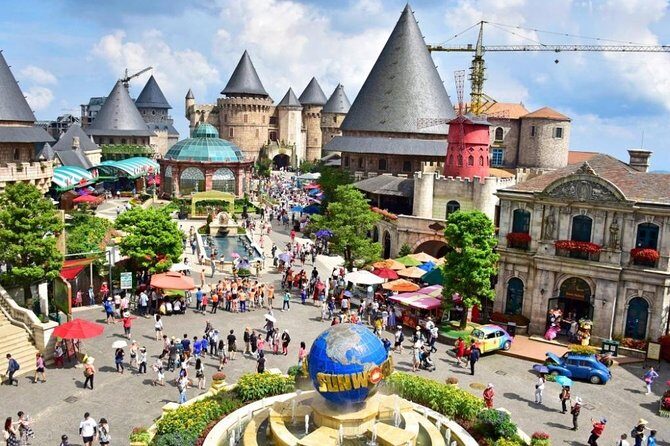 Ba Na Hills with Golden Bridge Private Tour - Riding the Iconic Ba Na Hills Cable Car