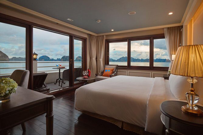 Bai Tu Long Luxury Cruise 2D/1N: Kayaking & Swimming at the pristine places - Considerations and Tips