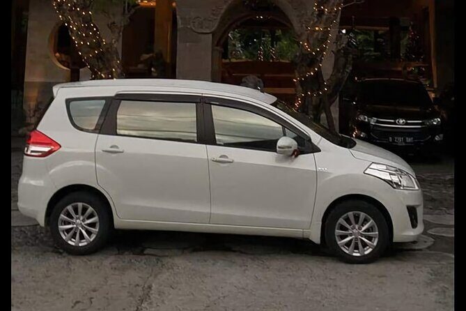 Bali Airport Taxi Service | Standard Minivan | Price per Car - Who Should Consider This Service?