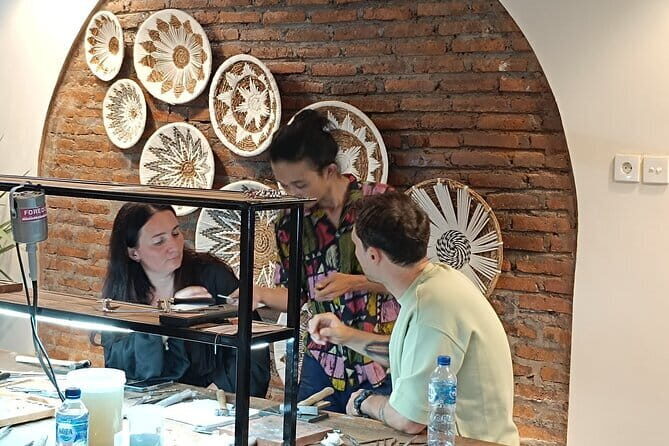 Bali Canggu Jewelry Making Class with 7 Grams of Silver - The Check-In and Preparation