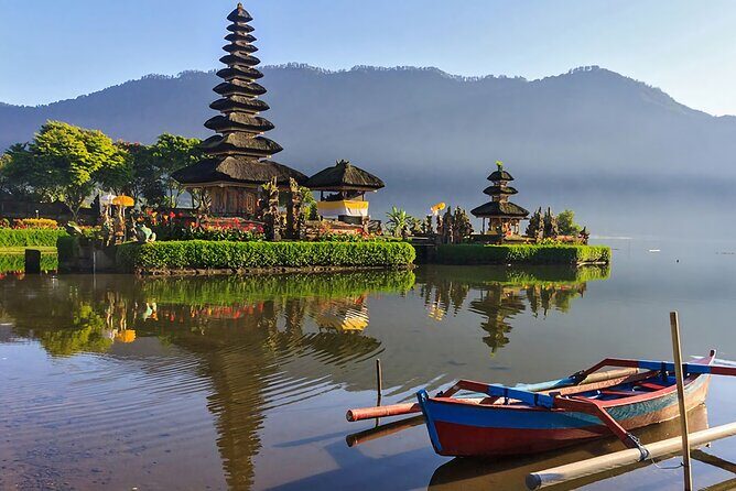 Bali Dolphin Lovina tour and Ulundanu Beratan - Who Will Love This Tour?