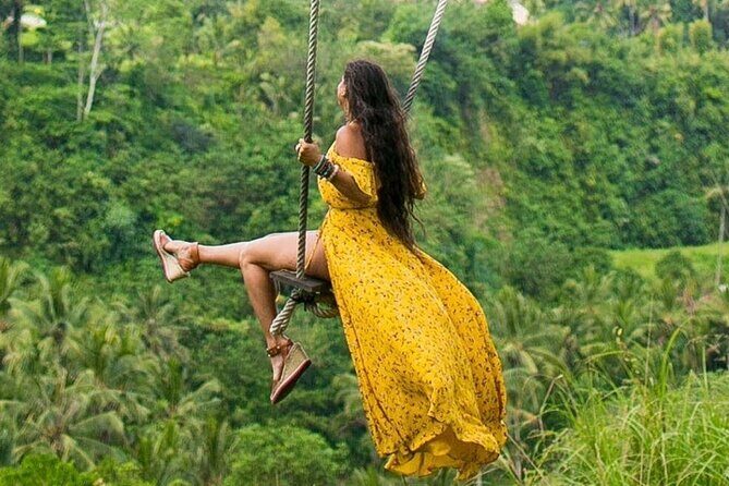 Bali Half-Day Tour to the amazing attraction & sights - Dewa Putu Toris: A Painter’s Home