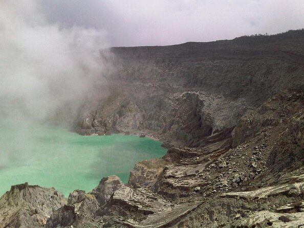 Bali-Ijen Blue Fire-Tumpaksewu waterfall-Bromo-All Entrance Incl. - What’s Included and What’s Not