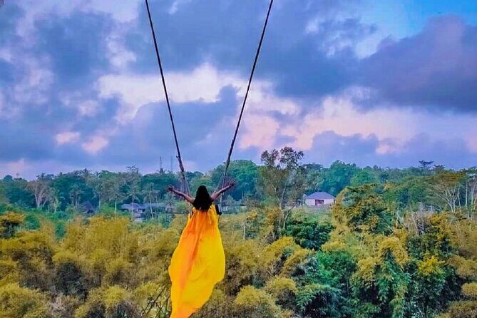 Bali Island : Pre-wedding Video, Drone and Photoshoot with makeup - Transportation and Practicalities