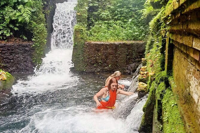 Bali Spiritual Shamanic-Palm Reading, Temple Healing Tour - Connecting with Local Healers and Personal Rituals