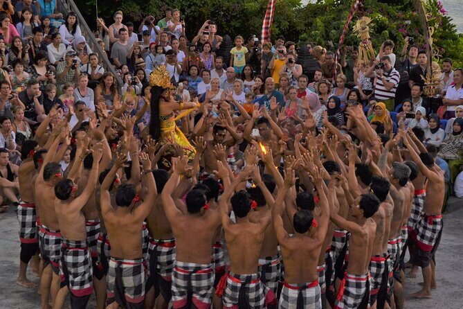 Bali's Best Sunset: Uluwatu Kecak Dance & Dinner Jimbaran Beach - Who Will Love This Tour?