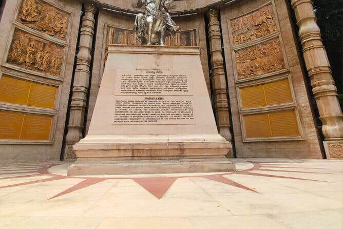 Bangalore Scavenger Hunt and Sights Self-Guided Tour - Who Will Love This Tour?