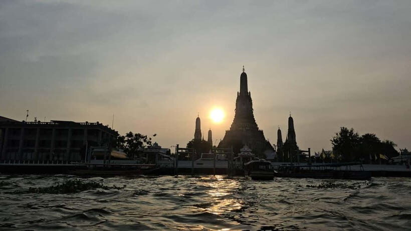 Bangkok: 2-hour Sunset Canal Tour by Boat with Food Tasting - The Stops and Sights