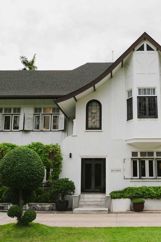 Bangkok: Benjarong at Baan Dusit Thani - What to Expect During Your Meal