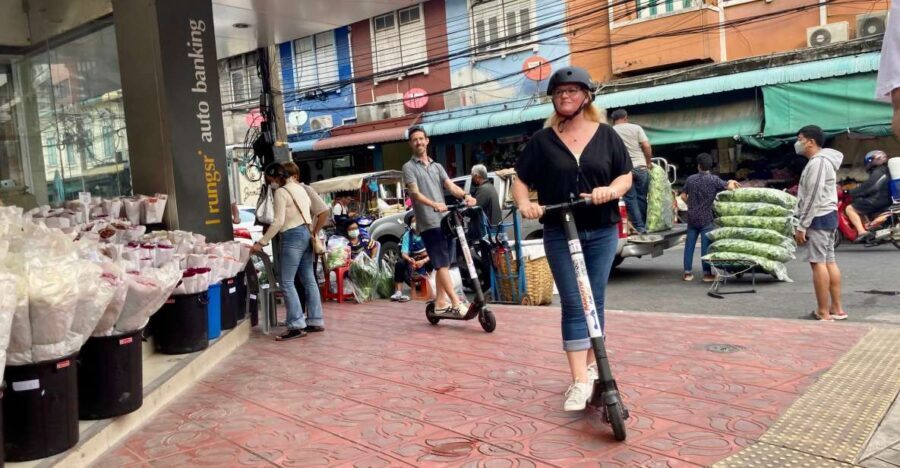 Bangkok: City Highlights Electric Scooter Tour - Itinerary Breakdown: What You’ll Actually See