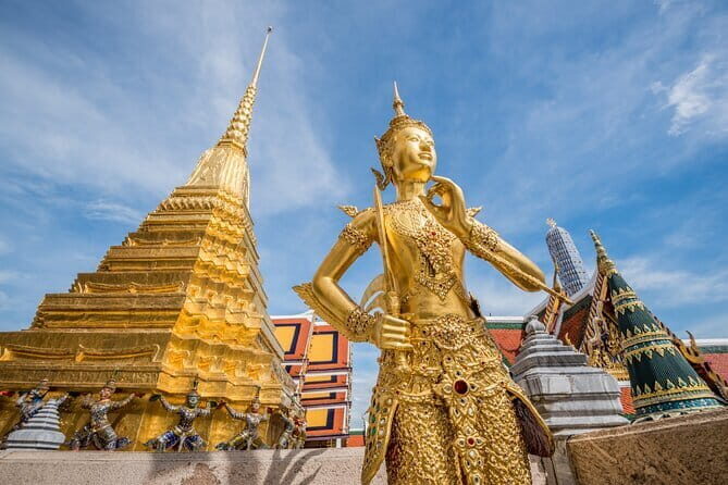 Bangkok Culture Exploration Guided Trip with Classic Cabaret Show - Value and Practical Tips