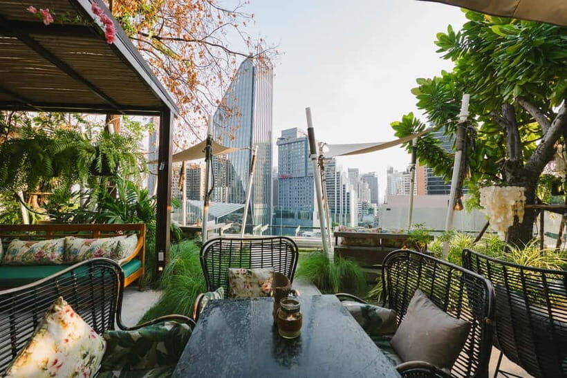 Bangkok: Escape Rooftop Bar at The Emquartier F&B Packages - Who Will Love ESCAPE Bangkok?