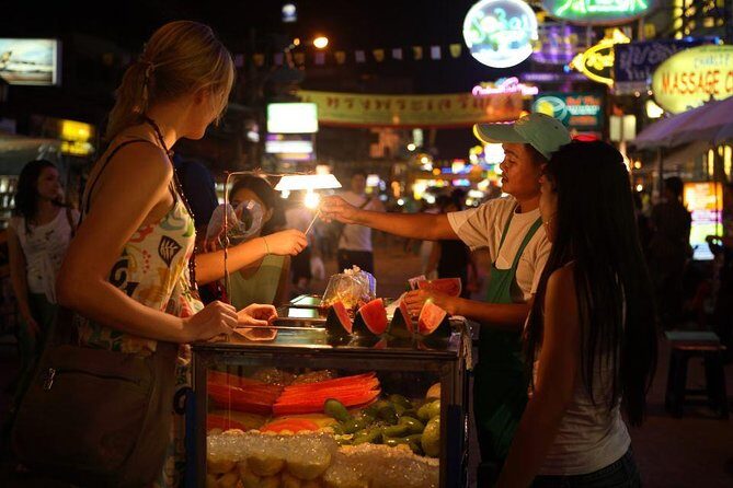 Bangkok Old Town: Day and Night Tour - Authentic Experiences and Hidden Gems