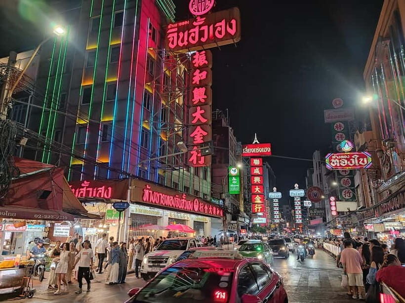 Bangkok: Private Tour with a Local Guide - Who Should Consider This Tour?